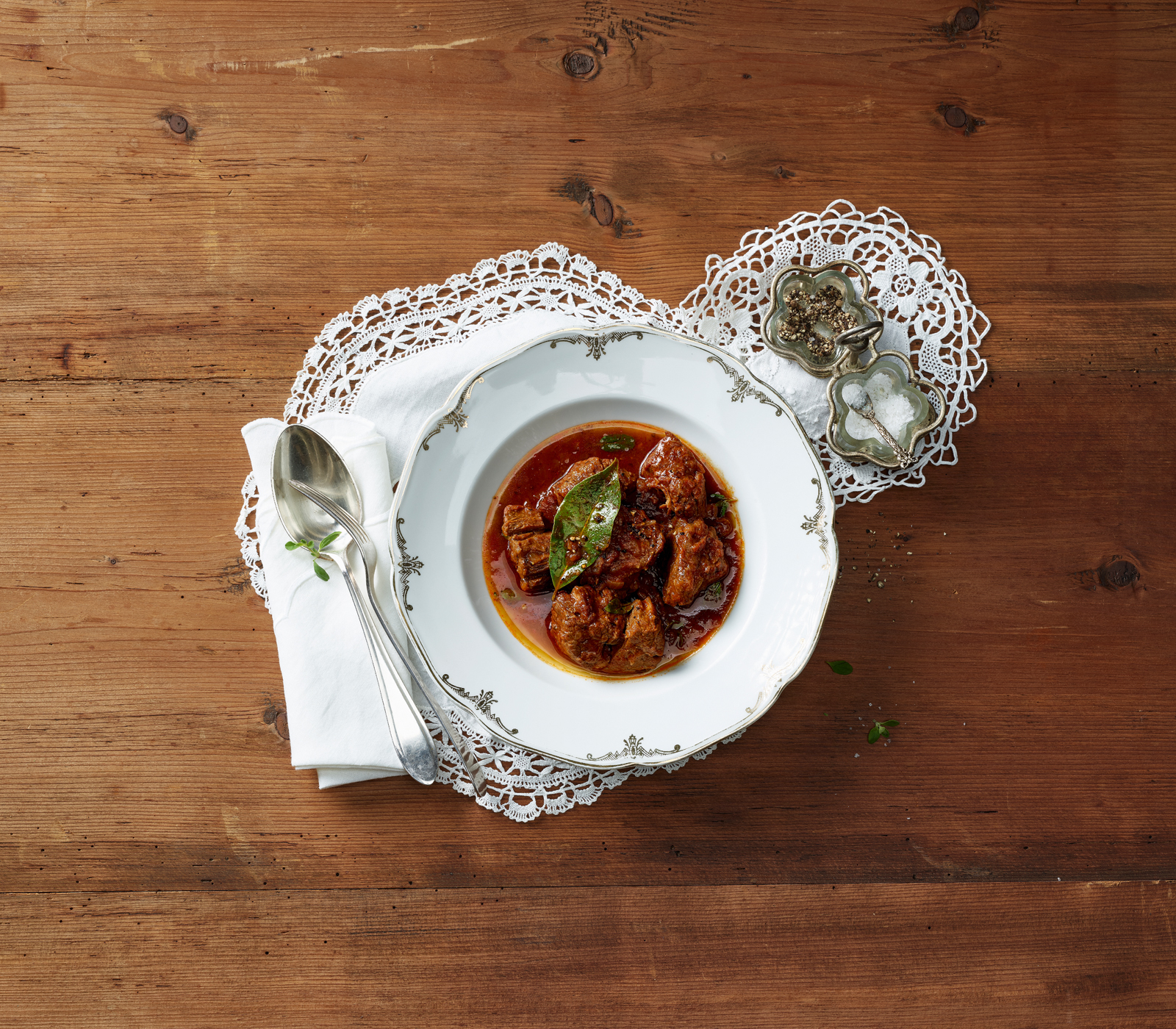 Alt-Wiener Saftgulasch | Einfach Kochen by Meta Hiltebrand | Rezepte